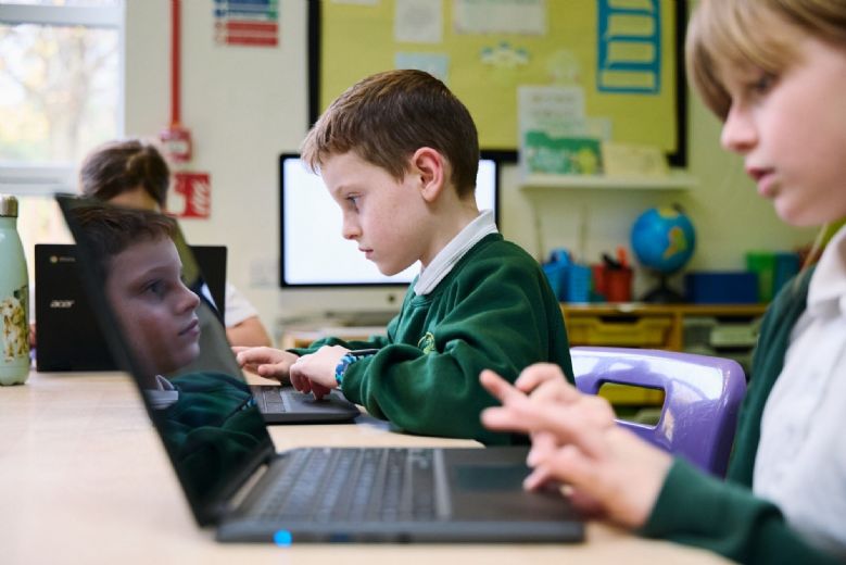 Fernhurst Primary School - Home